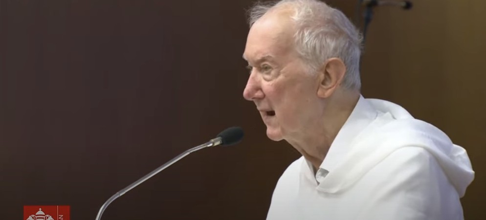 Fr. Timothy Radcliffe imparte el retiro para los participantes del ...