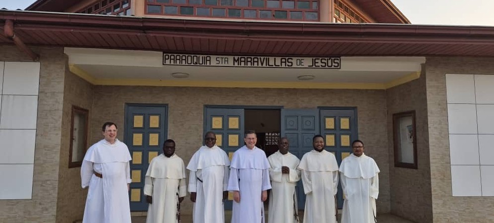 Cuando la luz hizo escala en Malabo - dominicos